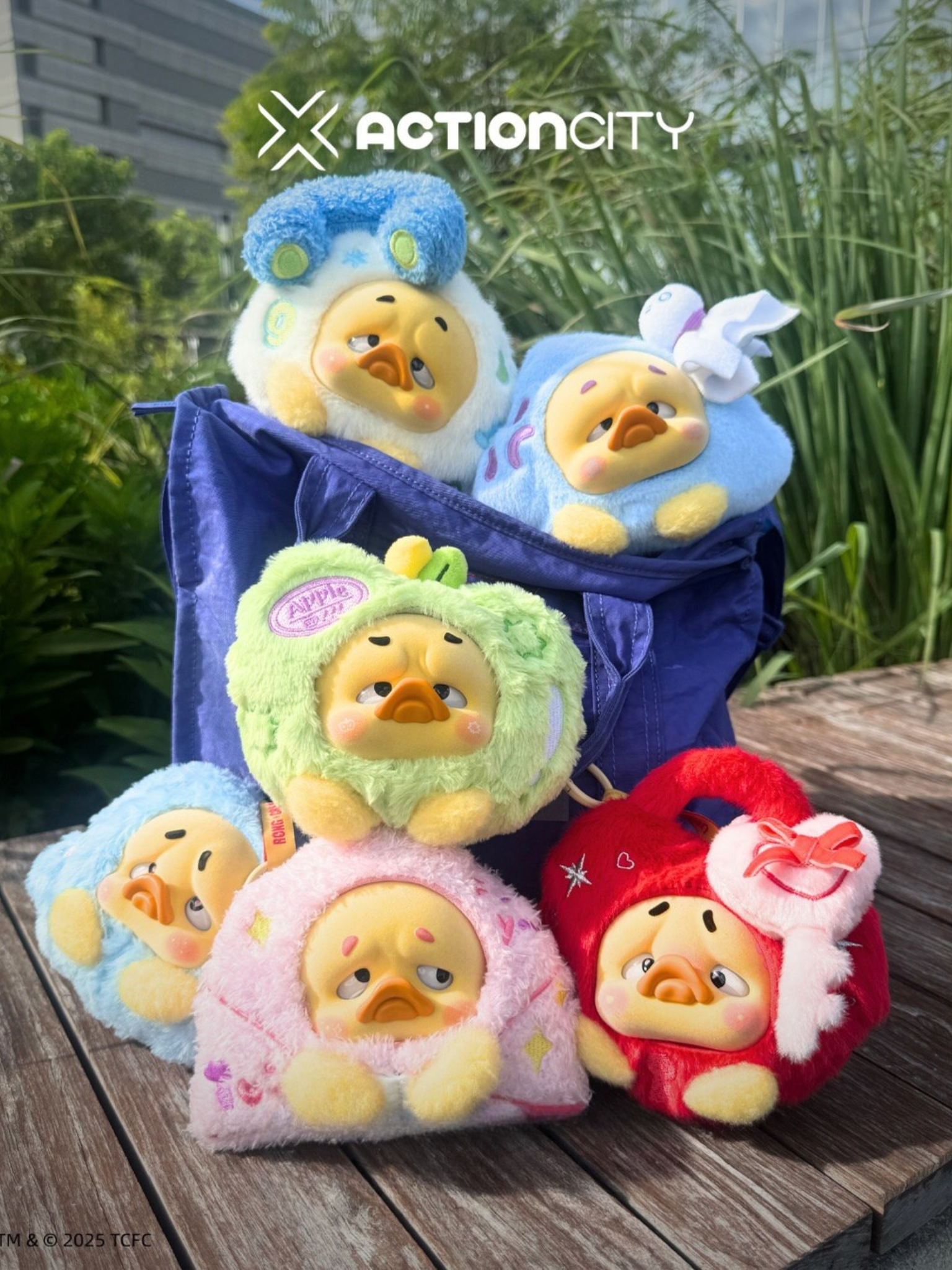UpsetDuck - Little Secret Duck Plush Earphone Case Blind Box – ActionCity